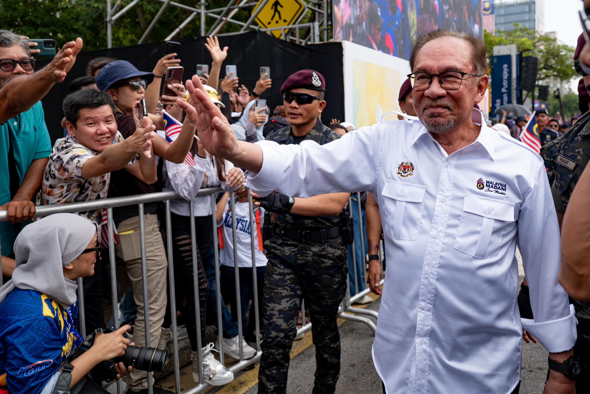 Kemasukan tahun satu usia enam tahun secara sukarela perlu dilihat ...