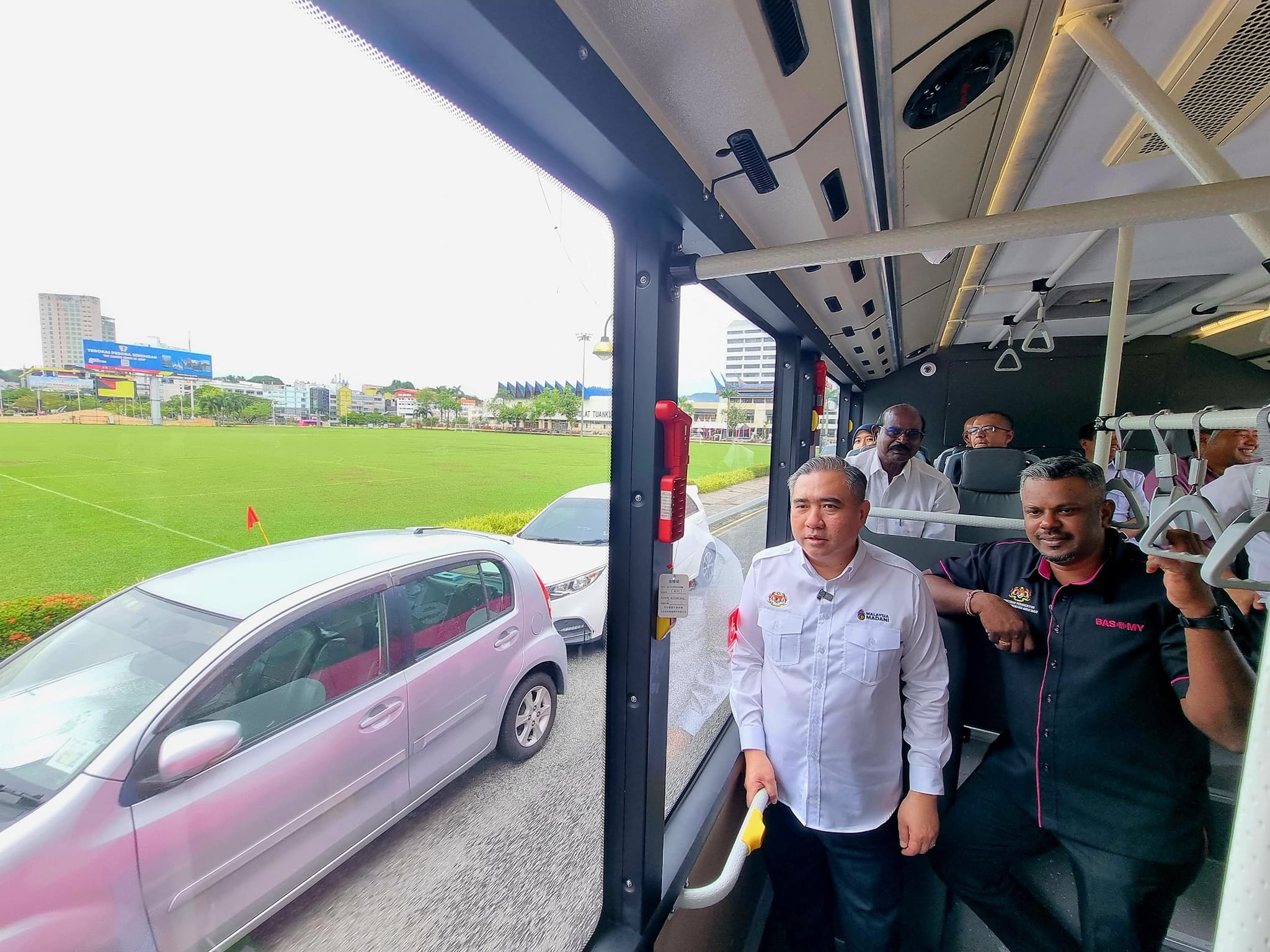 Hampir 100 bas ‘Pink’ warnai Negeri Sembilan – Negeri Kita