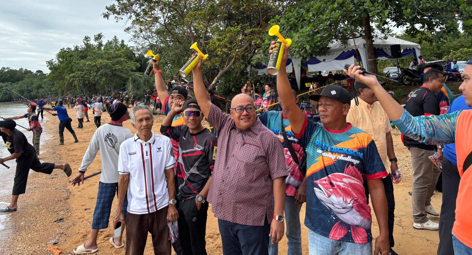 PD surfcasting challenge tarik hampir 550 peserta di Pantai Sungai ...